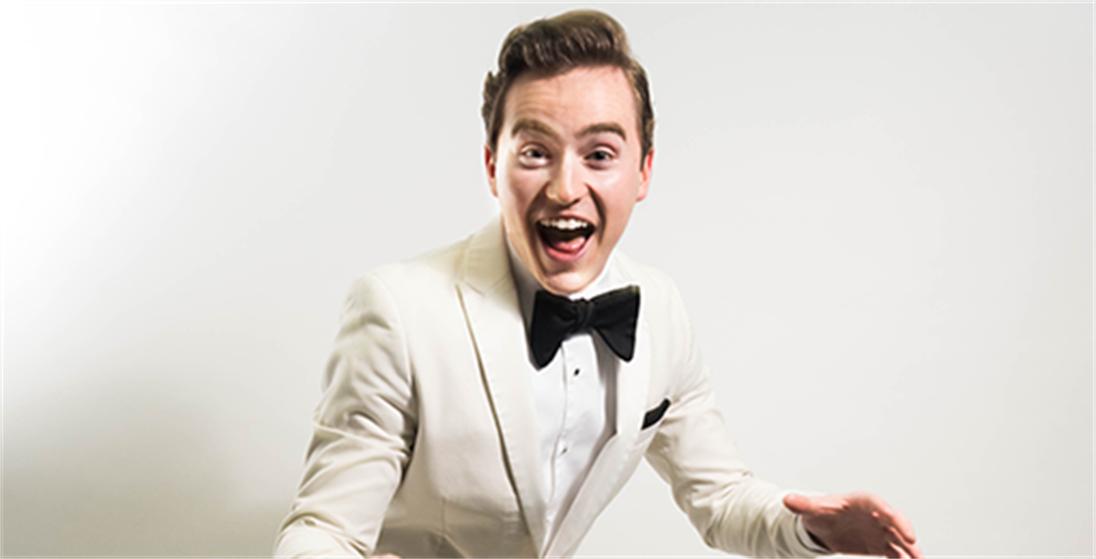 ‘Tis the season for carols with singing sensation Harrison Craig - Hume ...